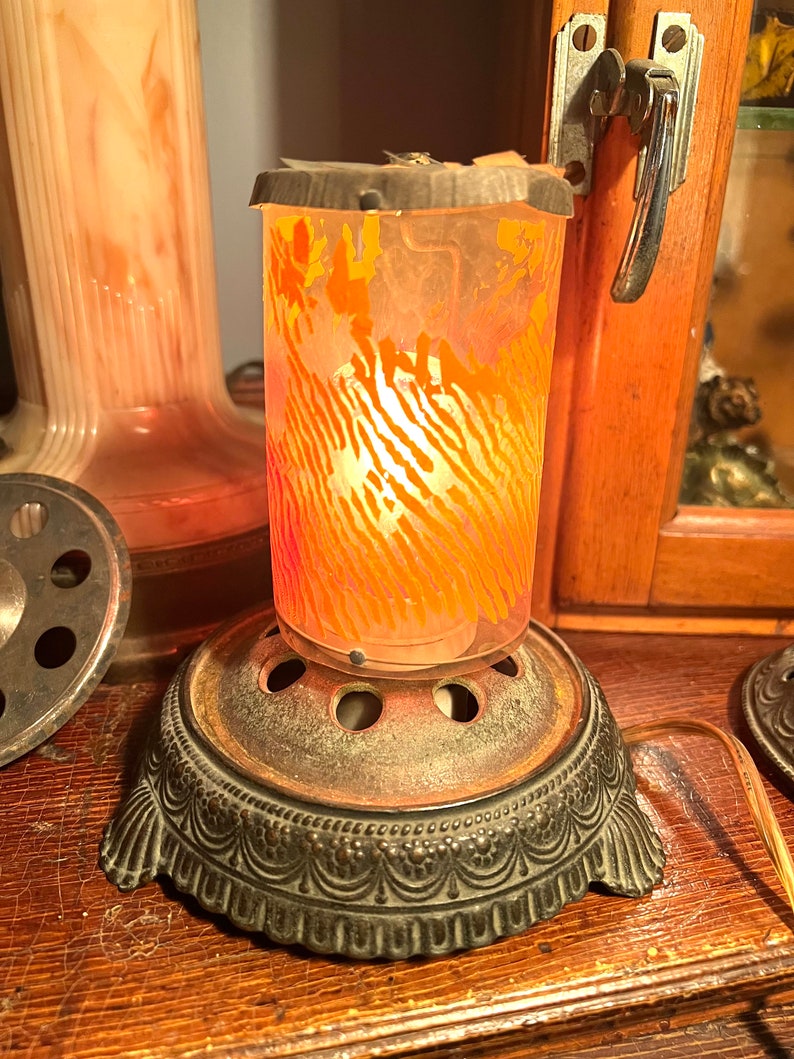 Antique Scene-in-action Motion Lamp Vintage Cast Iron and Glass Light ...