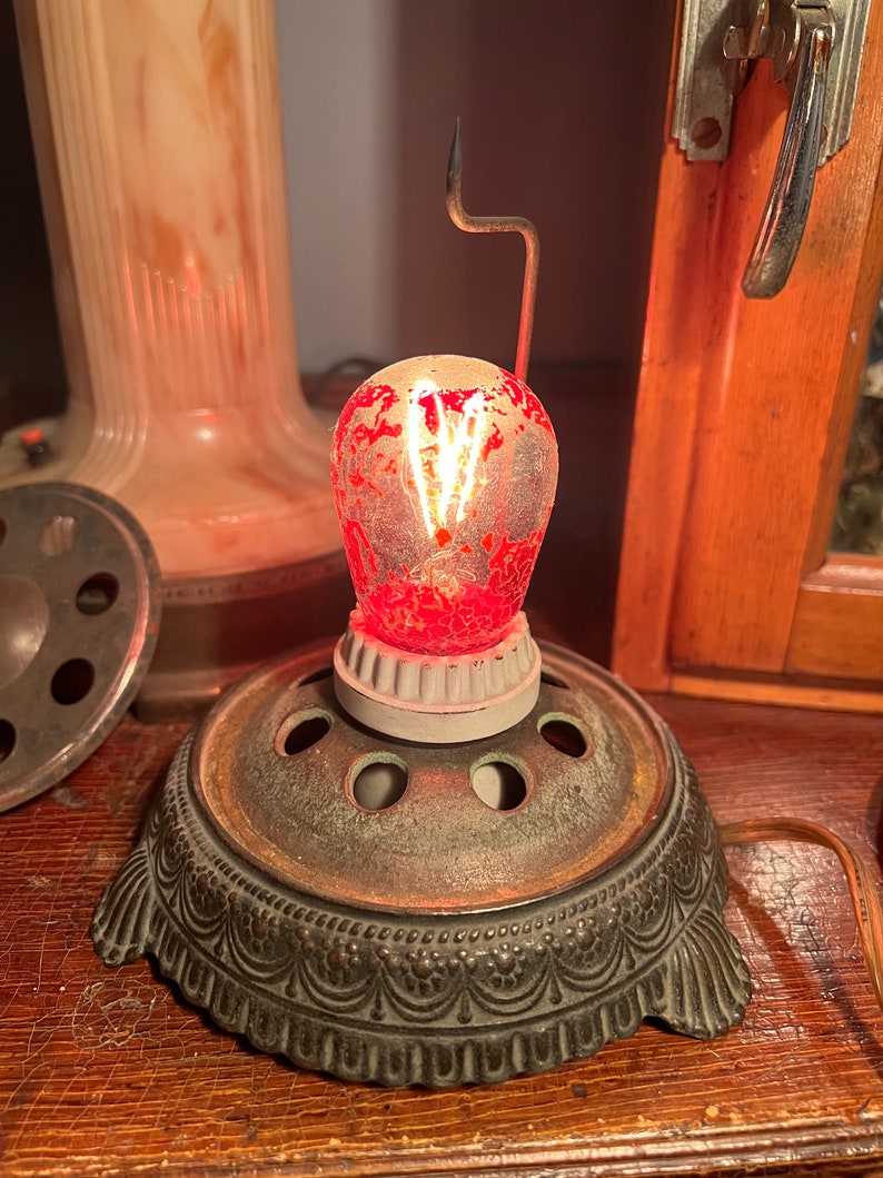 Antique Scene-in-action Motion Lamp Vintage Cast Iron and Glass Light ...