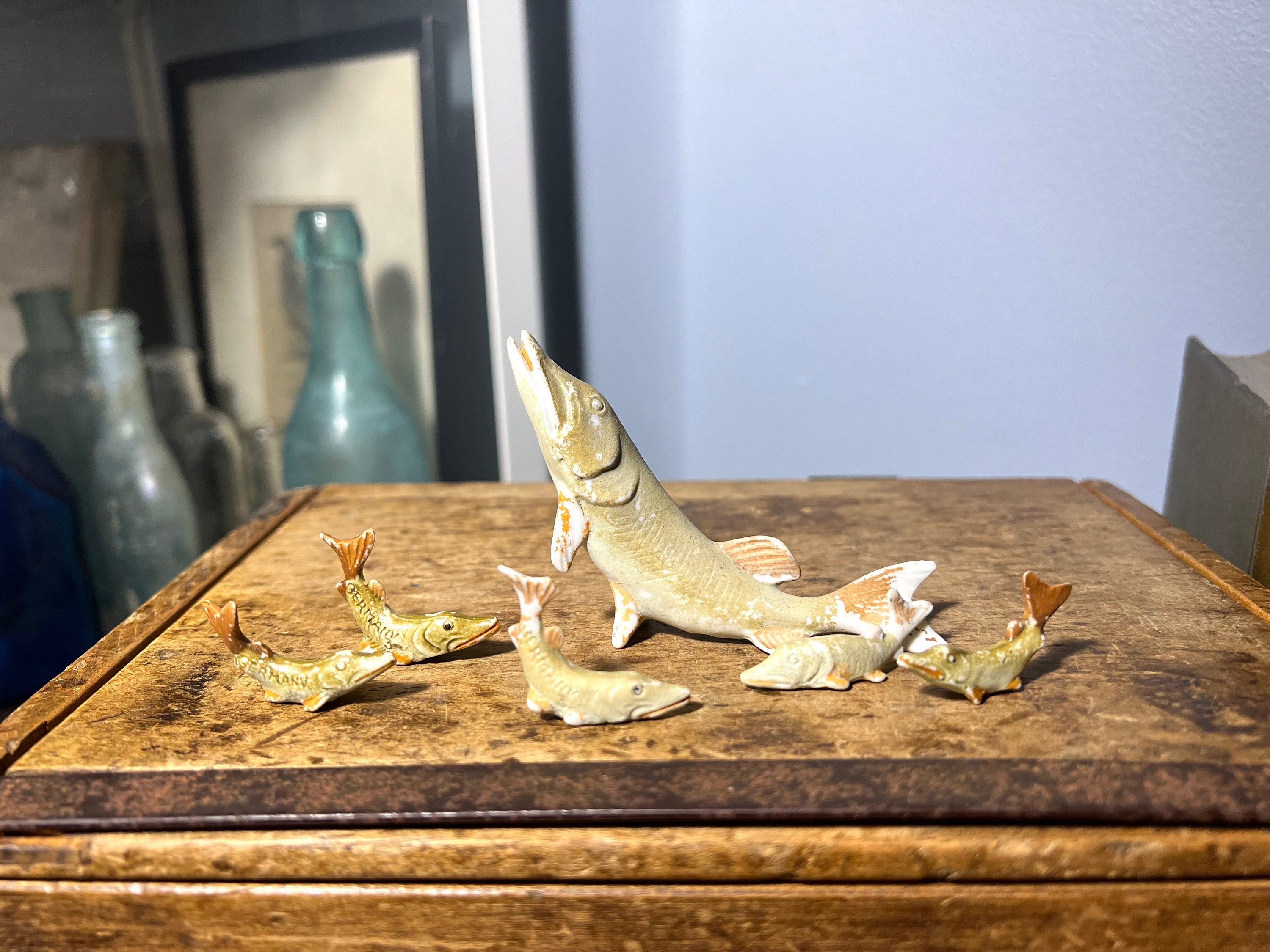Antique Ca. 1920 Pike Fish Porcelain Figurine With 5 Baby Fishes Made ...
