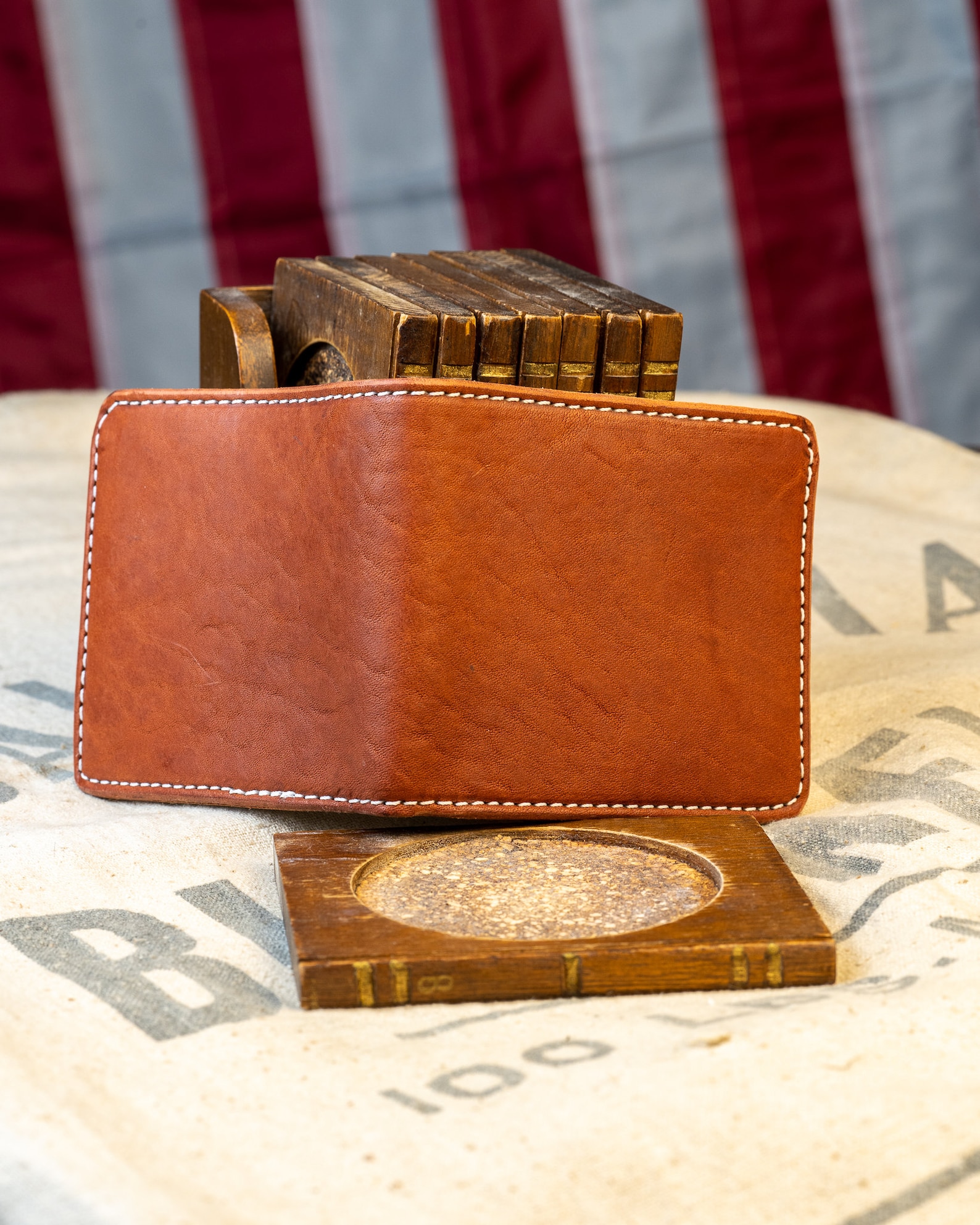 Bifold Leather Wallet, Beaver Tail Inlay Wallet, Bifold, Minimalist ...