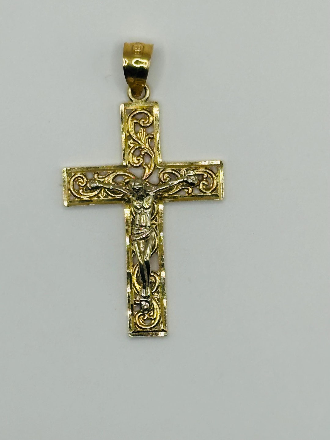 14K Yellow Gold and White Gold Crucifix/cross Pendant/charm *VINTAGE* - Etsy