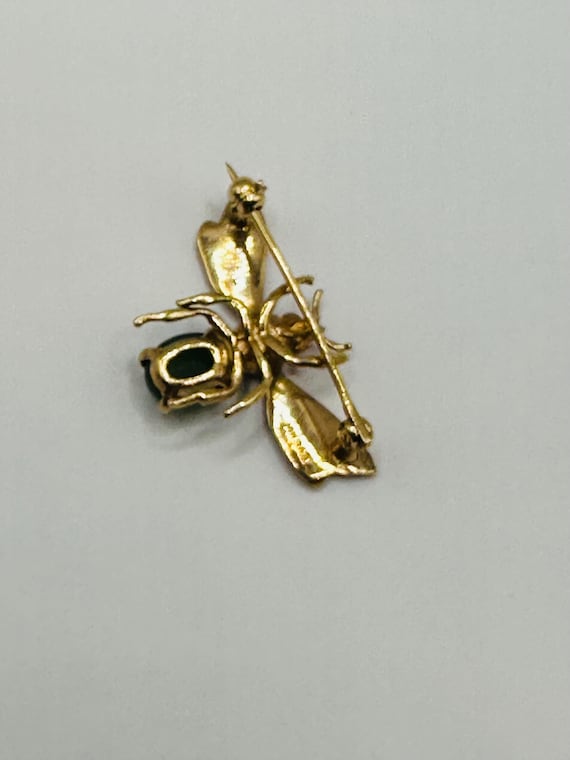 14K Yellow Gold Bee + Oval Jade Pin/Brooch *VINTAGE* - Gem