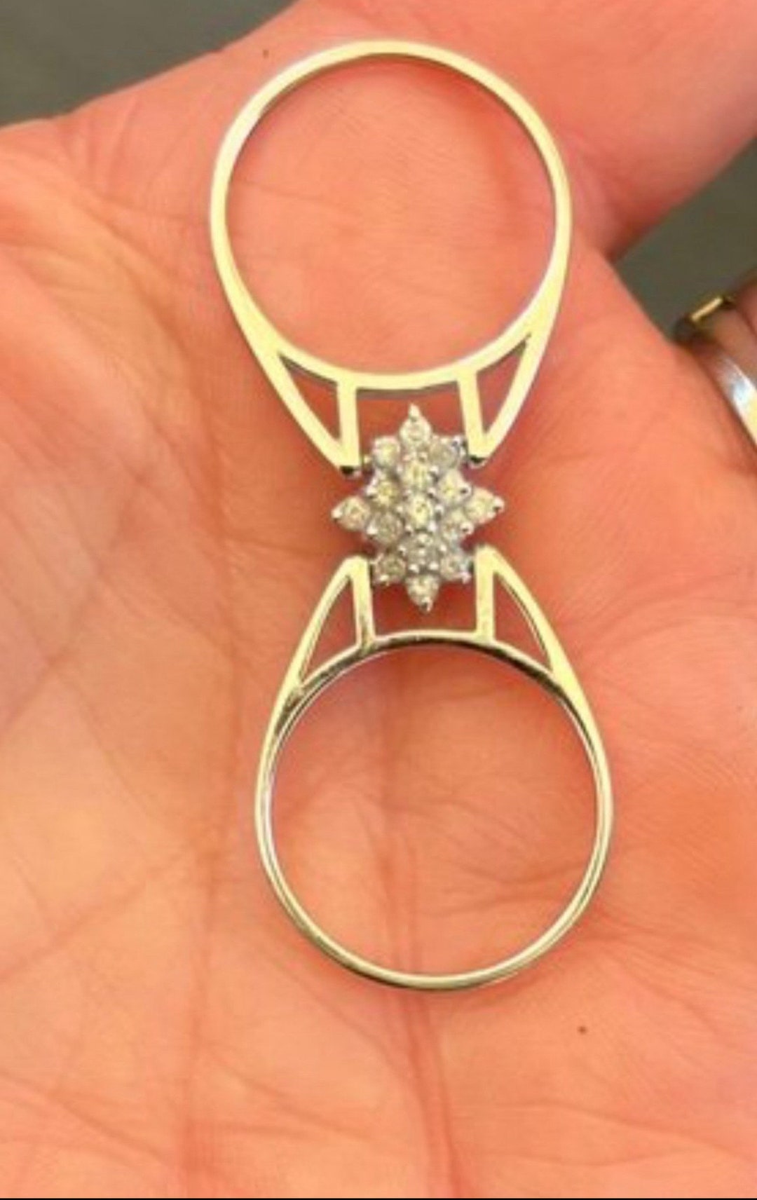 14 Karat White Gold Made by Cardow Jewelry Designers From the US Virgin ...