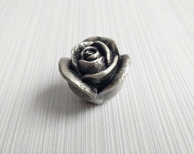 Pine Nuts Knobs / Dresser Knobs / Drawer Knobs / Drawer Pull - Etsy