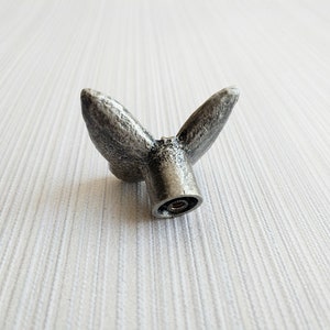 Butterfly Knobs / Dresser Knobs / Drawer Knobs / Pewter Antique Silver Drawer Pull Handles ...