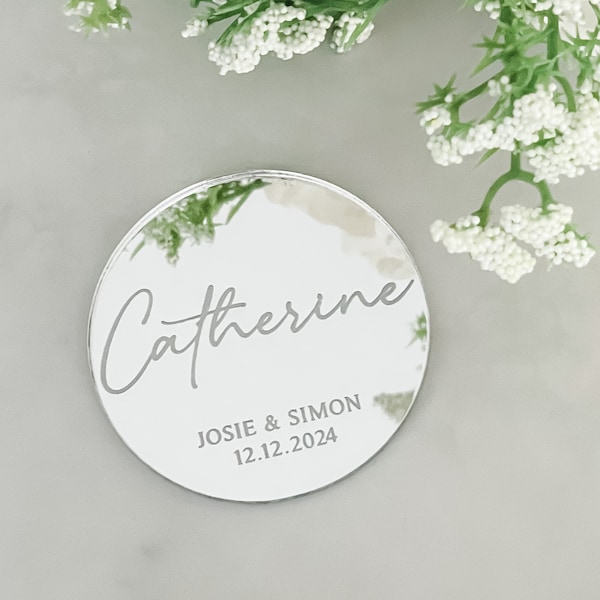 Circle Place Card - Etsy