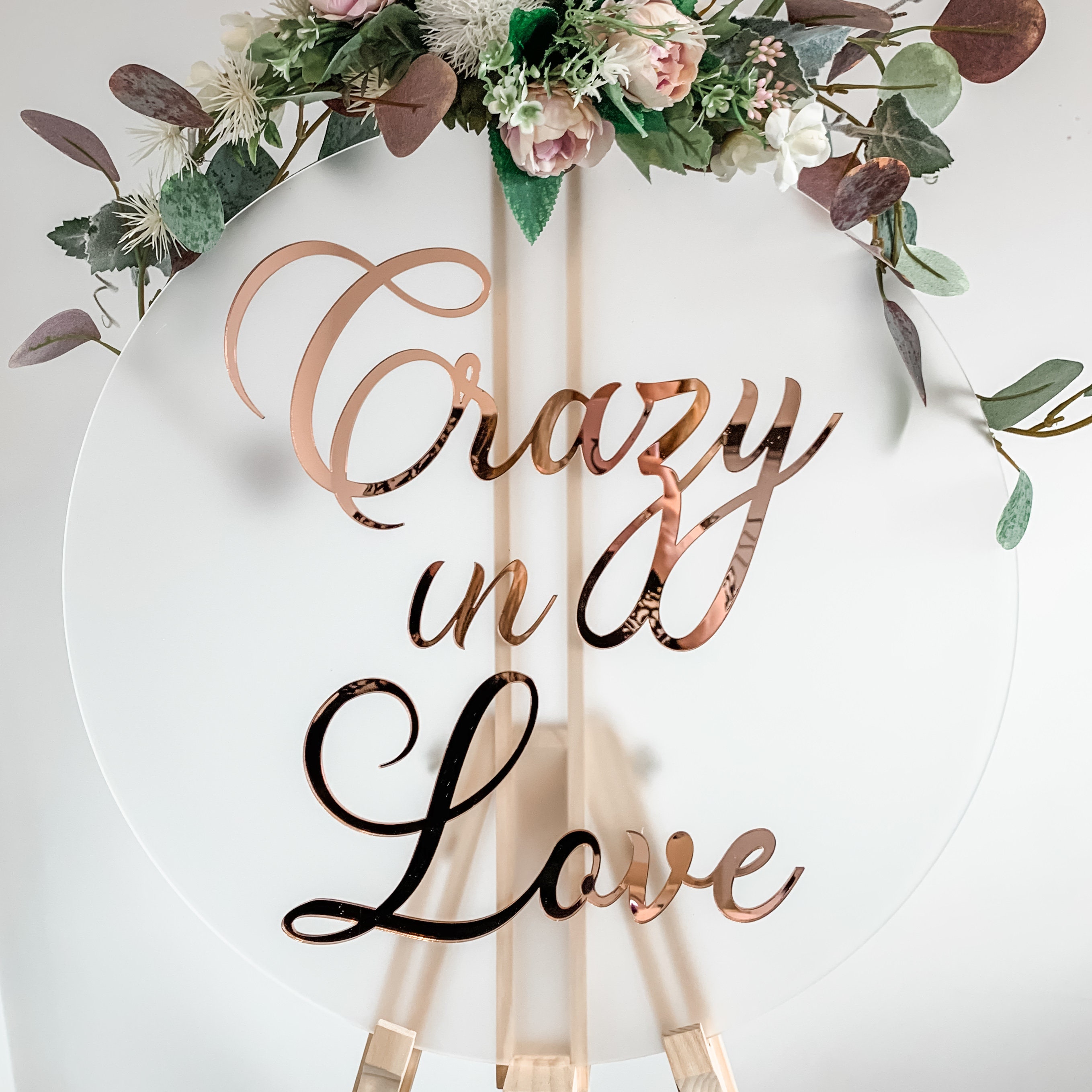 Crazy in Love Wedding Sign Wedding Signs Circular Wedding - Etsy UK