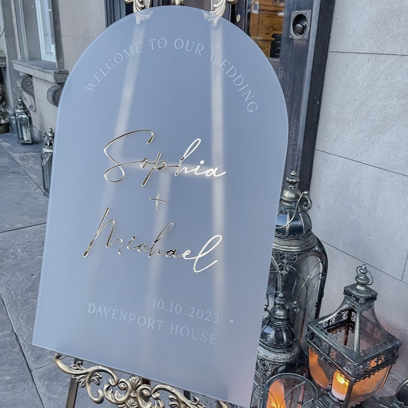 Arched Welcome Sign Wedding Venue Signs Frosted Acrylic With | Etsy UK