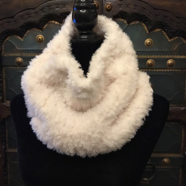 Faux Fur Cowl - Etsy