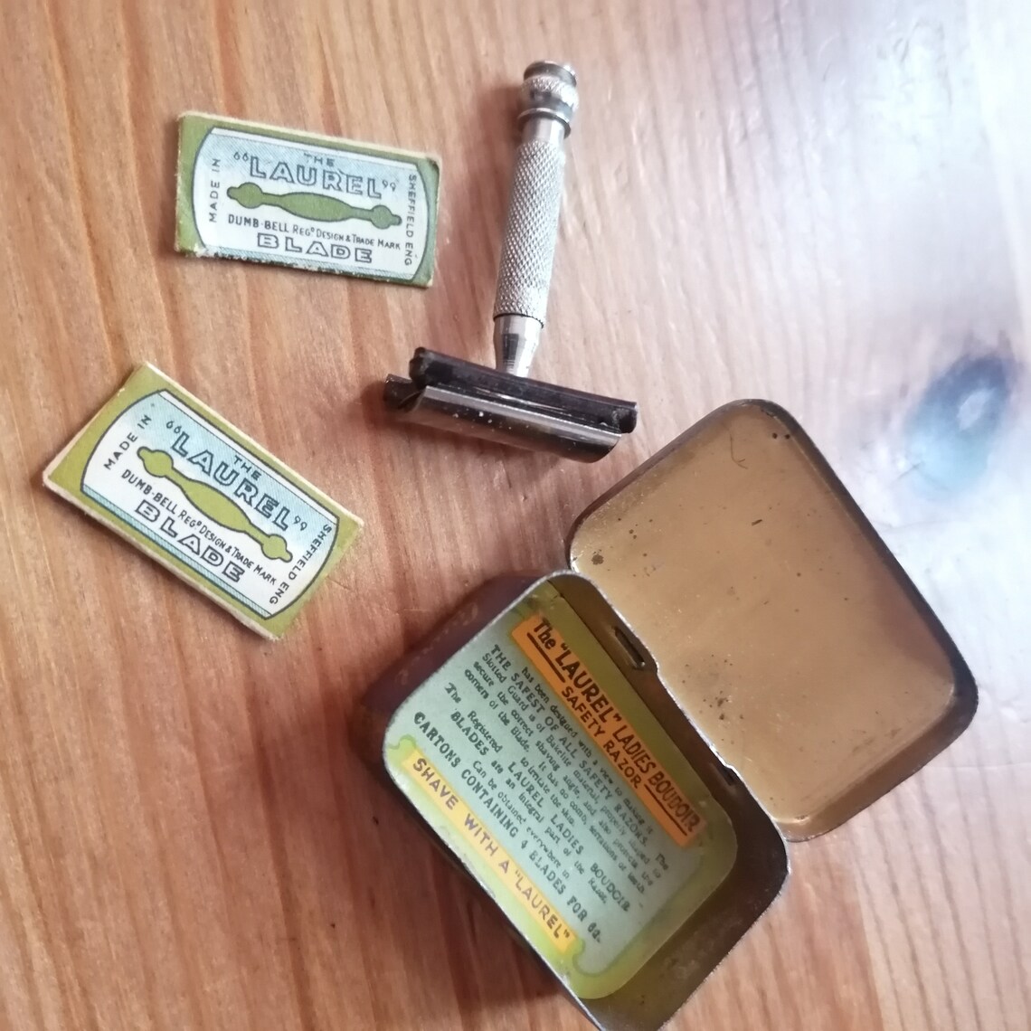 Vintage Late 1930 Ies the Laurel England Boudoir Miniature Safety Razor ...