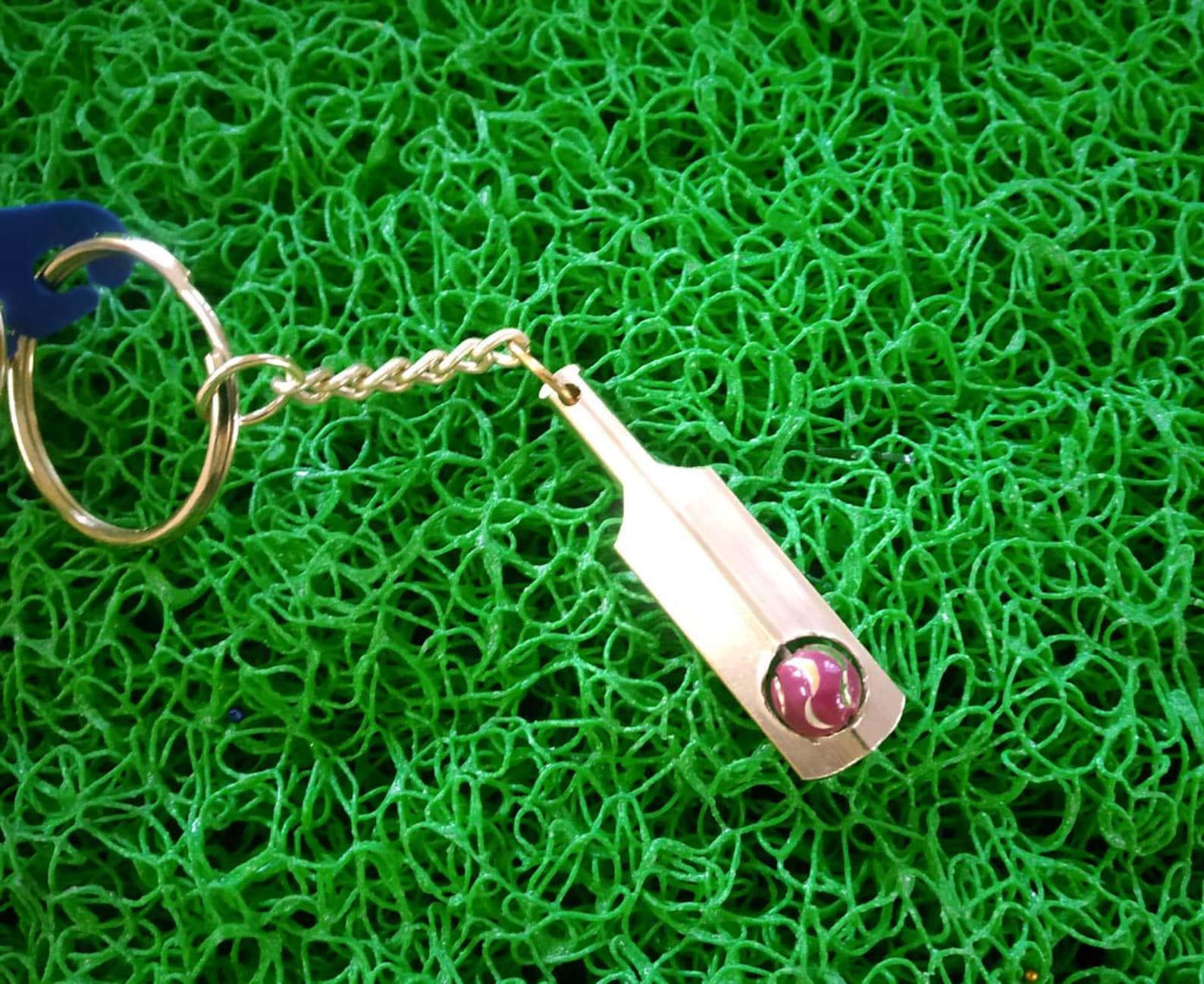 Handmade Indian Cricket Bat & Ball Keychain: Metal Sports Keyring for ...