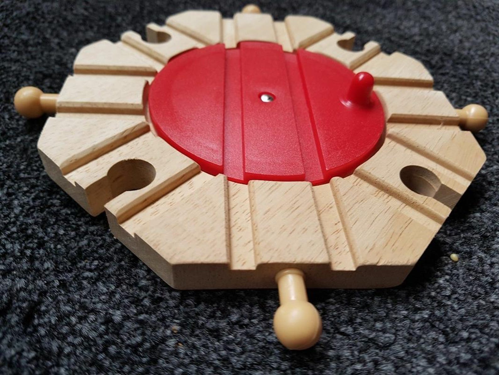 8 Way Turntable Wooden Train Track, ELC. Thomas, Brio, IKEA, Bigjigs ...
