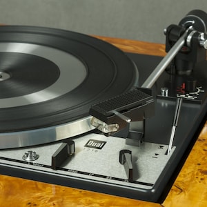 DUAL 1216 Turntable - From the Early 1970s, in a Beautiful Finish With ...