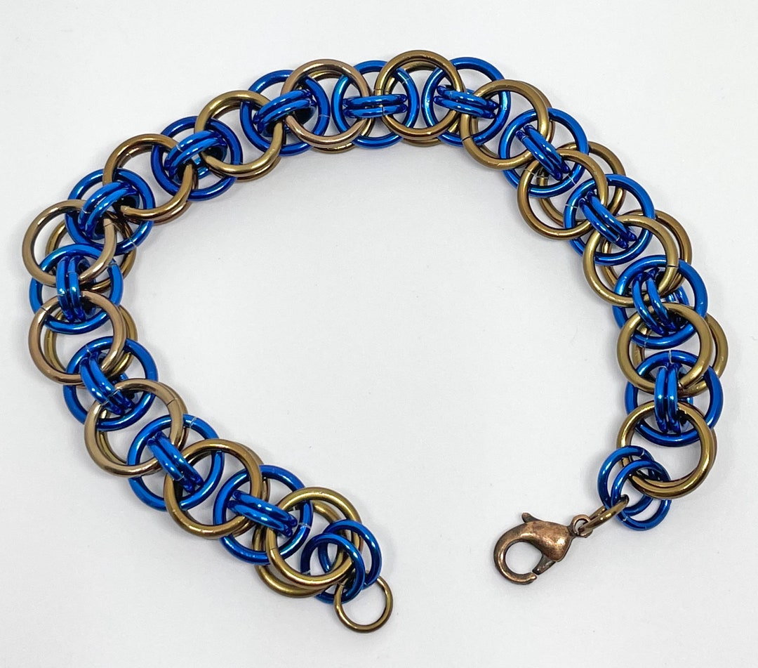 Blau und Bronze Helm Weave Chainmaille Armband - Etsy.de
