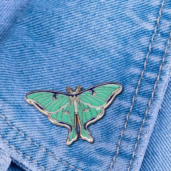 Luna Moth Pin - Etsy