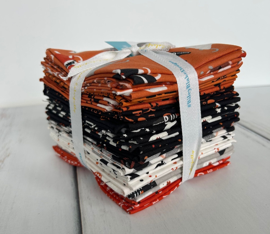 Hey Bootiful Fat Quarter Bundle (21 Pieces) by My Mind's Eye for Riley ...