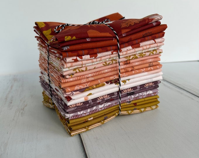 Maple Fat Quarter Bundle 24 Pieces by Gabrielle Neil Design for Riley ...