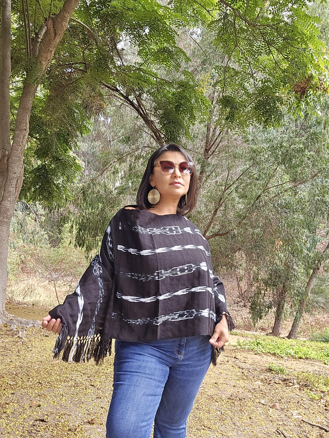 Black Poncho, Black and White Rebozo,gift for Guatemalan Grandma, Black ...
