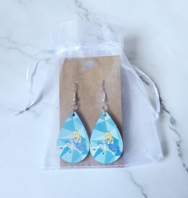 Alice in Wonderland Earrings / Disney Inspired Earrings / Wood - Etsy
