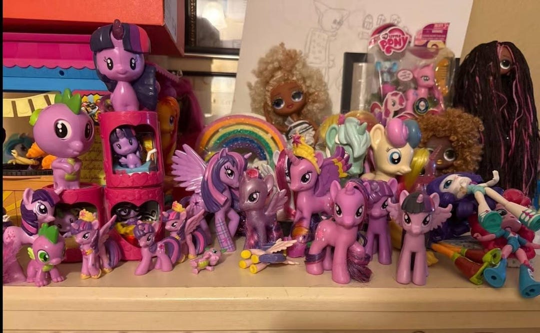 Huge Vintage My Little Pony Lot – 1980s 1990s Figures, Playsets ...