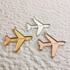 Personalized Airplane Charms for Destination Wedding Invitations ...
