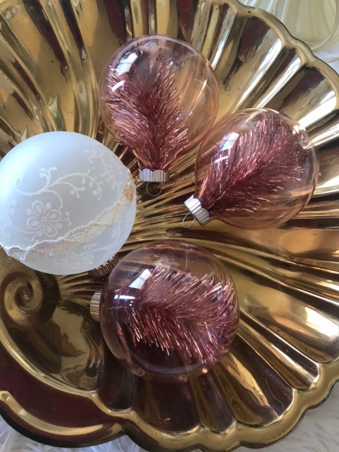 Retro Vintage Christmas Tree Pink Decoration Ornements Rare Chrismas by ...