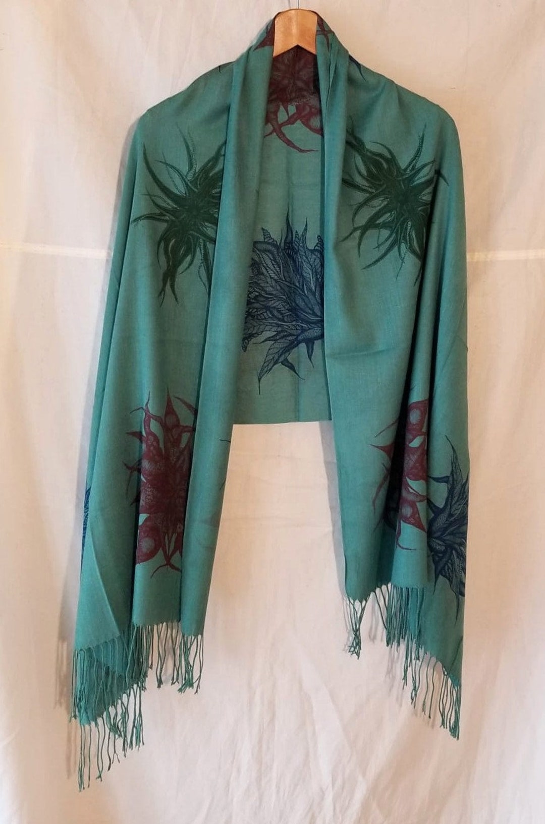 Beautiful Hand-printed Shawl is Made With Original Silk Screen Pen and ...