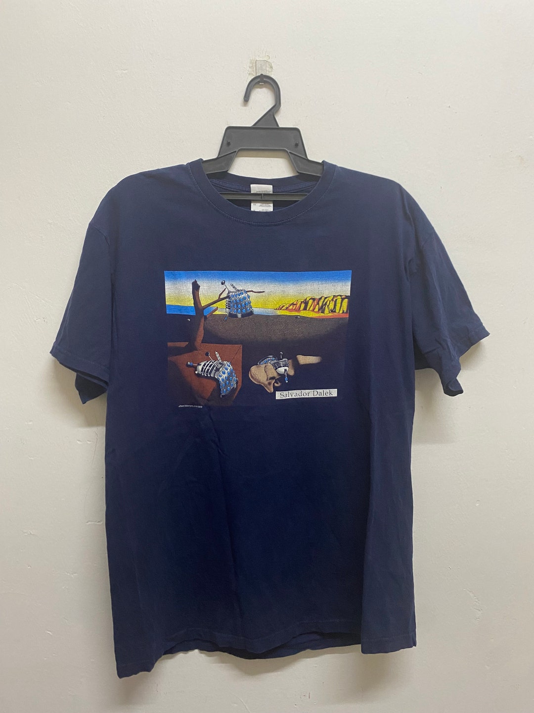 Salvador Dalek Offworld Design Artist “salvador Dali” Art Tee/ Vintage ...