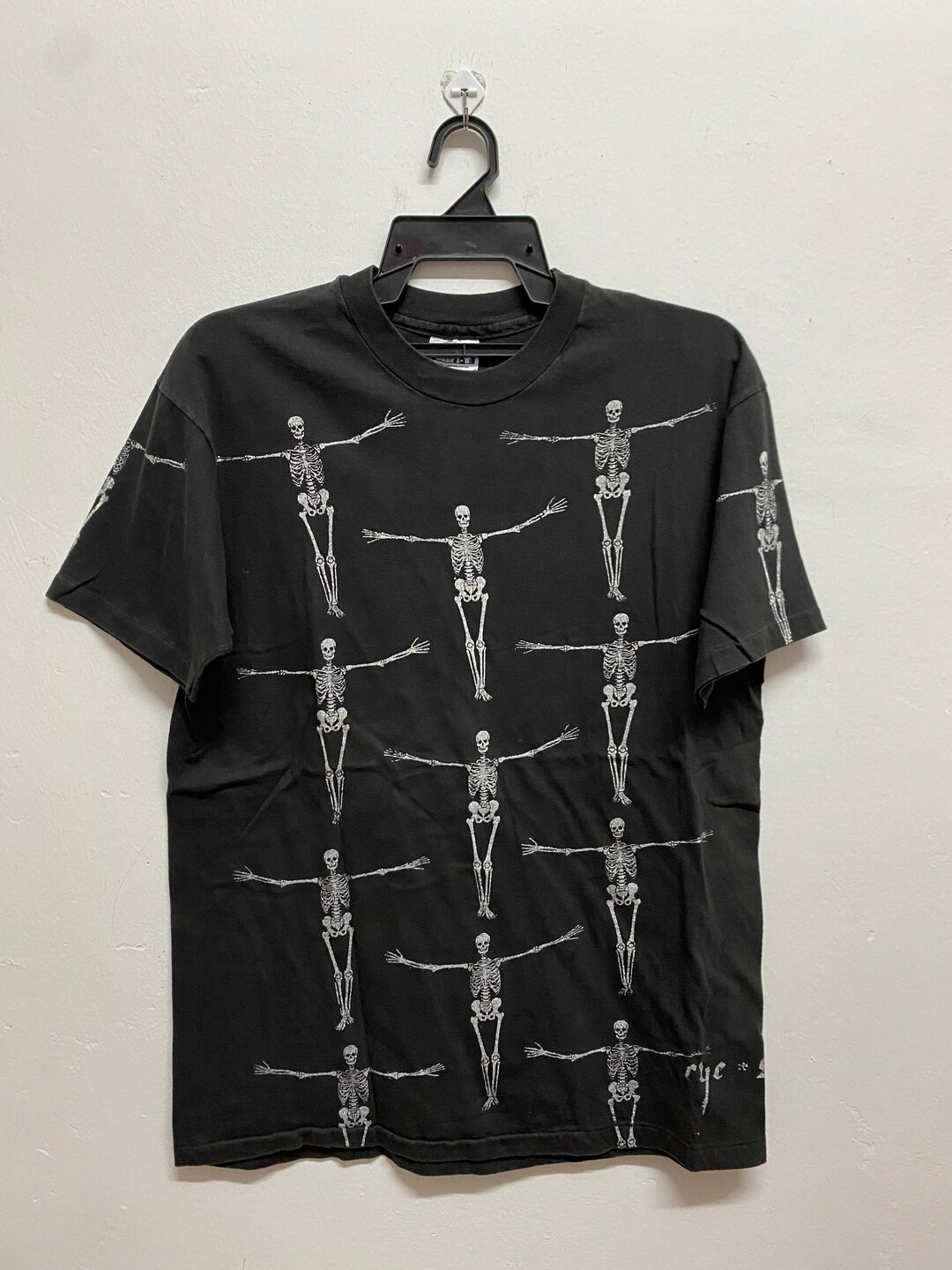 Vintage 90s Skull Skeleton Overprint Art Tee/ Vintage Art T Shirt / Pop ...