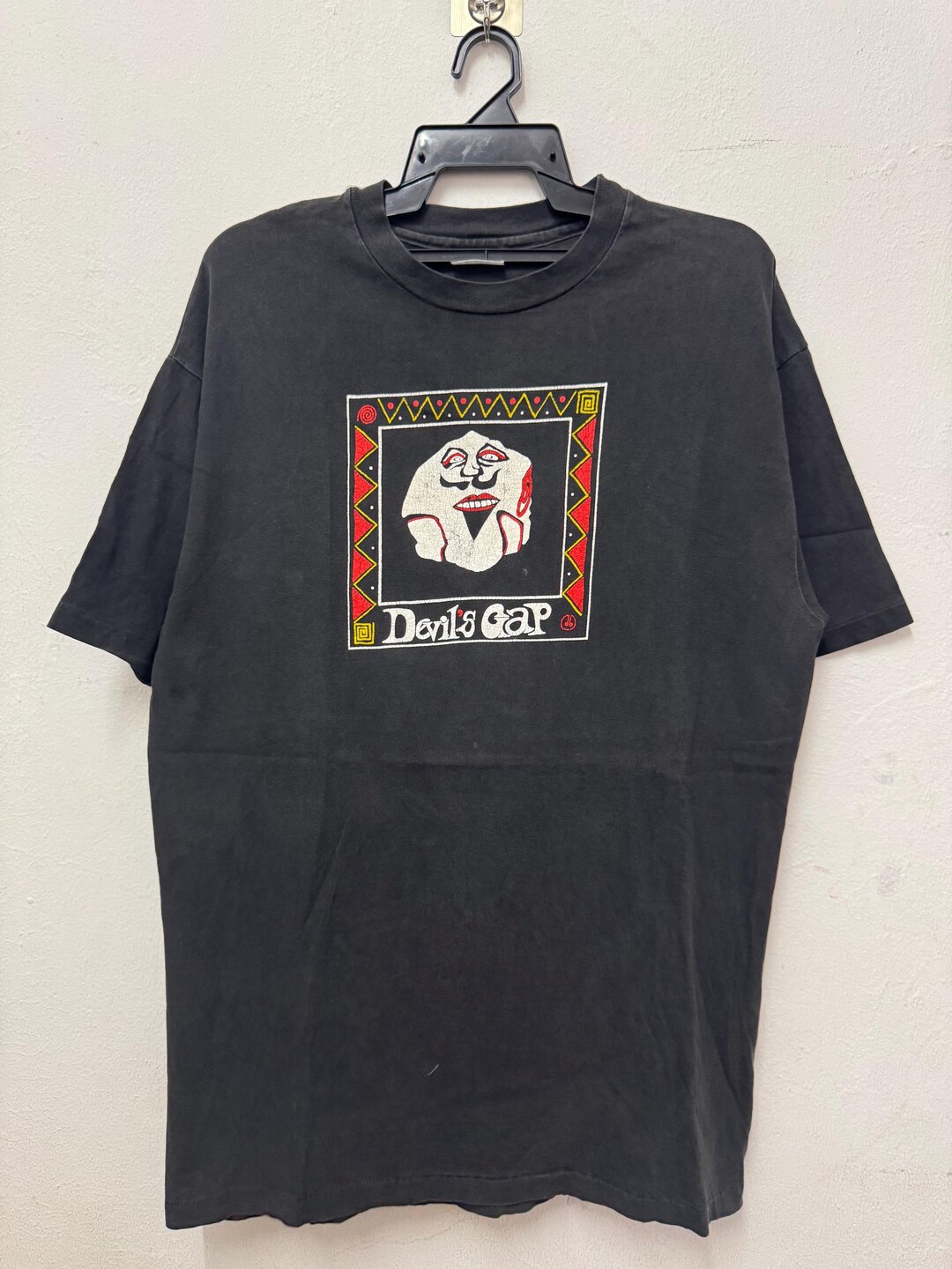 Vintage 90’s Devil Gap Pop Art Tee/ Size XL - Etsy