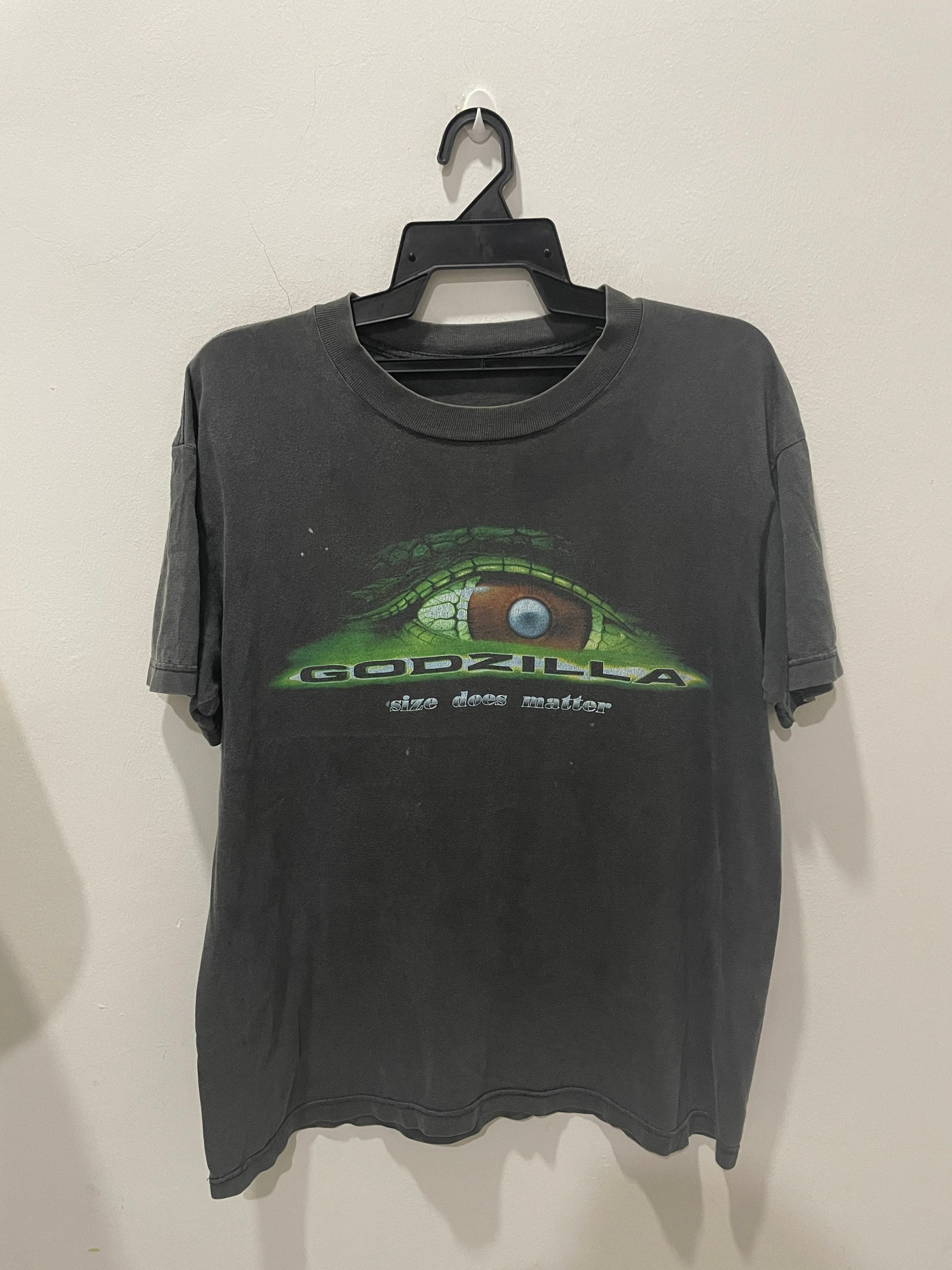 Vintage 90s Godzilla Science Fiction Movie Tee Sun Faded Worn/ Film ...