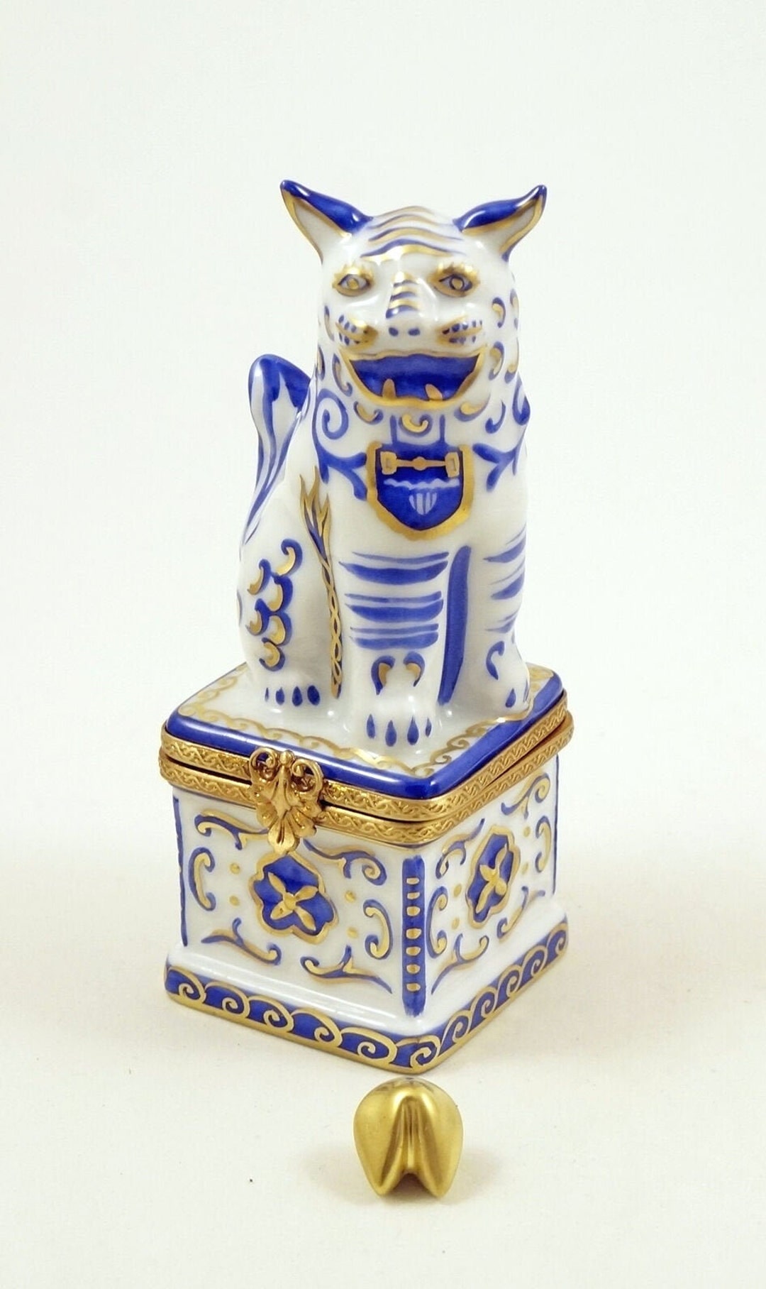 Authentic French Porcelain Hand Painted Limoges Box Amazing Blue ...