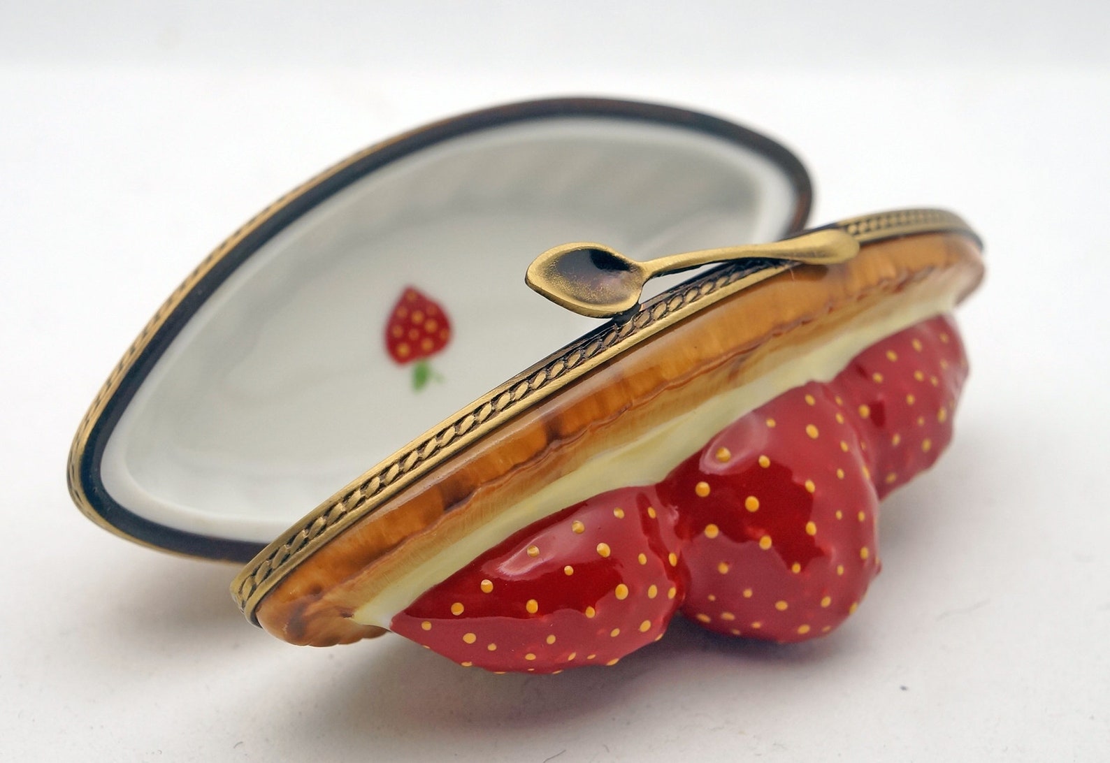 Authentic French Porcelain Limoges Trinket Box Delicious Strawberry ...