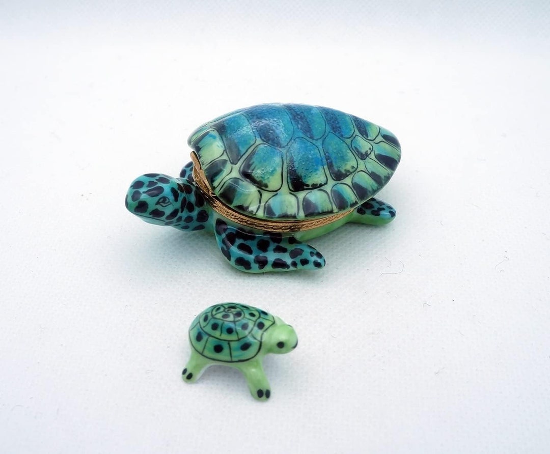 Turquoise Mother Sea Turtle With Removable Baby Turtle Authentic French ...