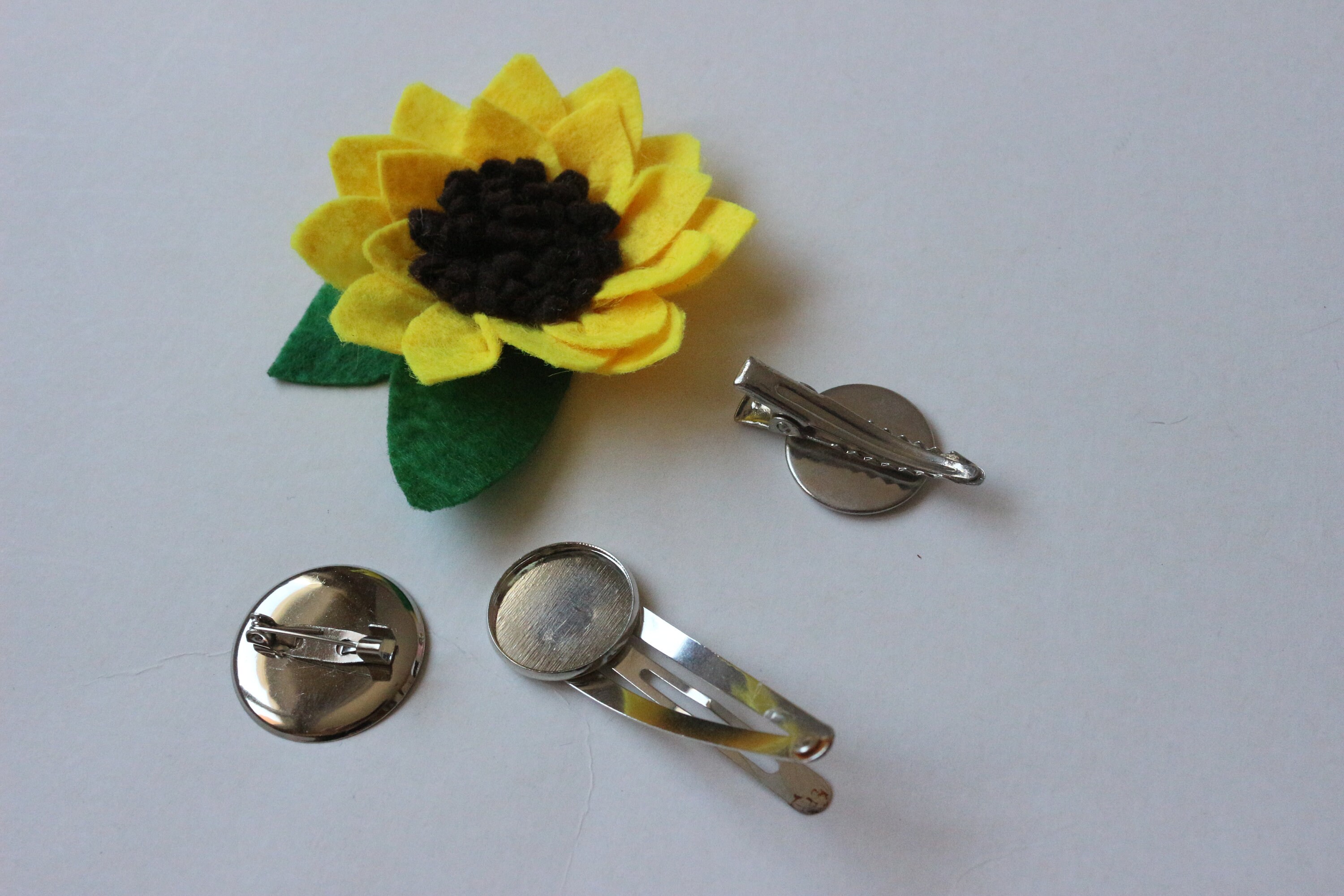 Sunflower Felt Hair Clip Sunflower Bloom Clipsunflower - Etsy