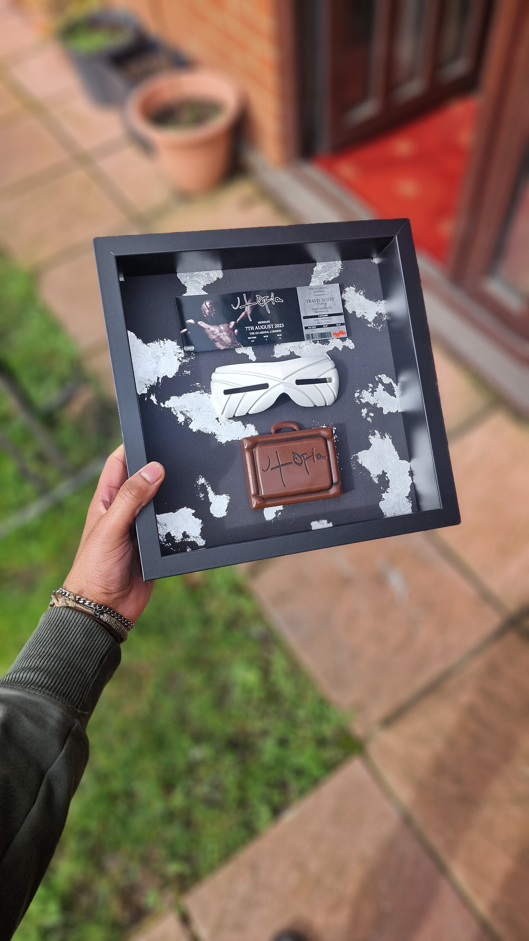 Travis Scott Utopia Tour - Glasses & Brief Case Display, Ticket and ...