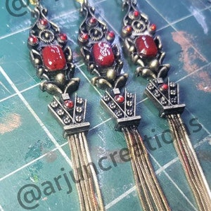 Charmed Past Phoebe Protection Chain - Halliwell Manor - Custom Replica ...