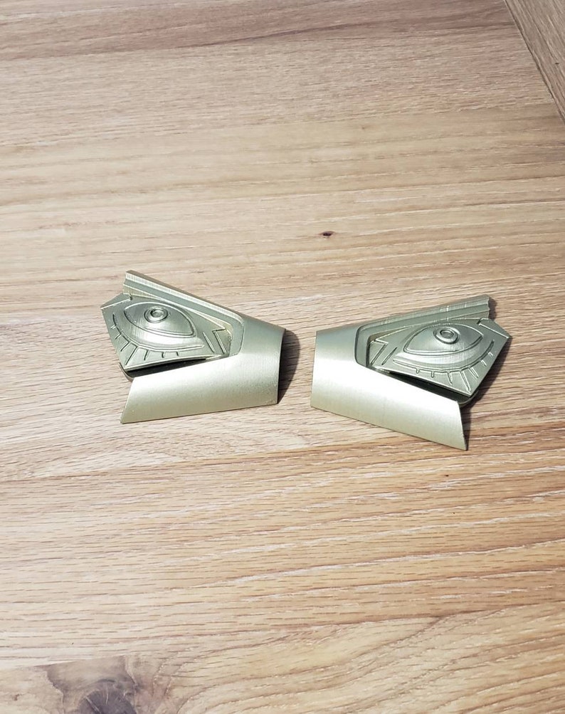 Mysterio Cape Clasps - 3D Printed - Spiderman Far From Home - Prop ...