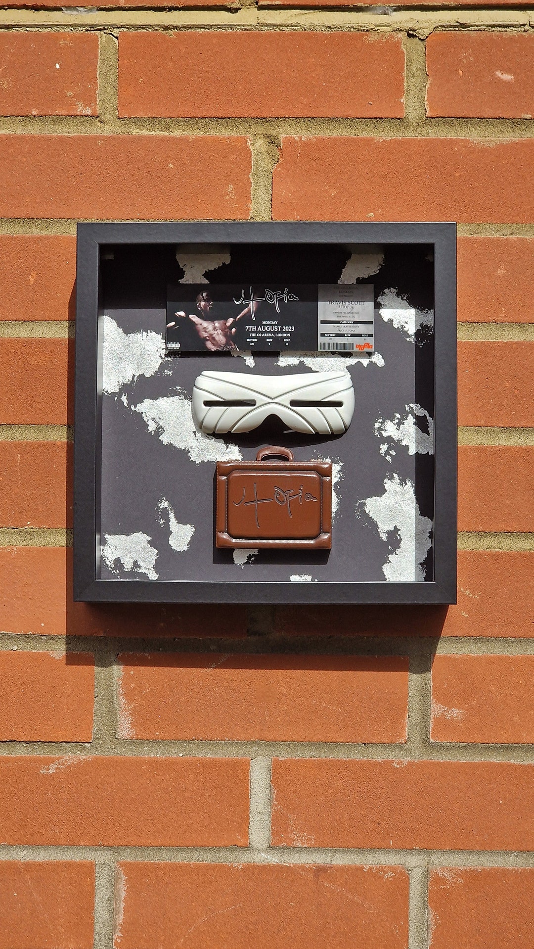 Travis Scott Utopia Tour - Glasses & Brief Case Display, Ticket and ...