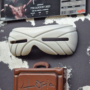 Travis Scott Utopia Tour - Glasses & Brief Case Display, Ticket and ...