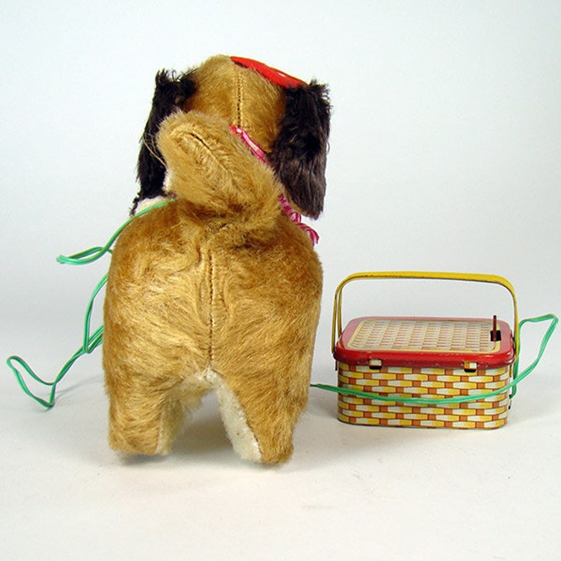 Remote Control Barking Dog Battery-operated Toy - Mint in Box - Etsy