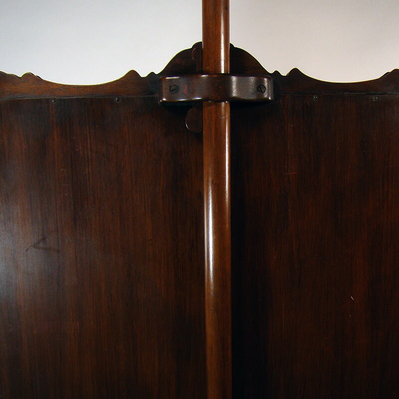 Victorian Carved Walnut Fire Screen With Needlepoint - 1900's - Etsy