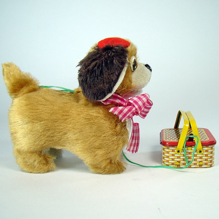 Remote Control Barking Dog Battery-operated Toy - Mint in Box - Etsy