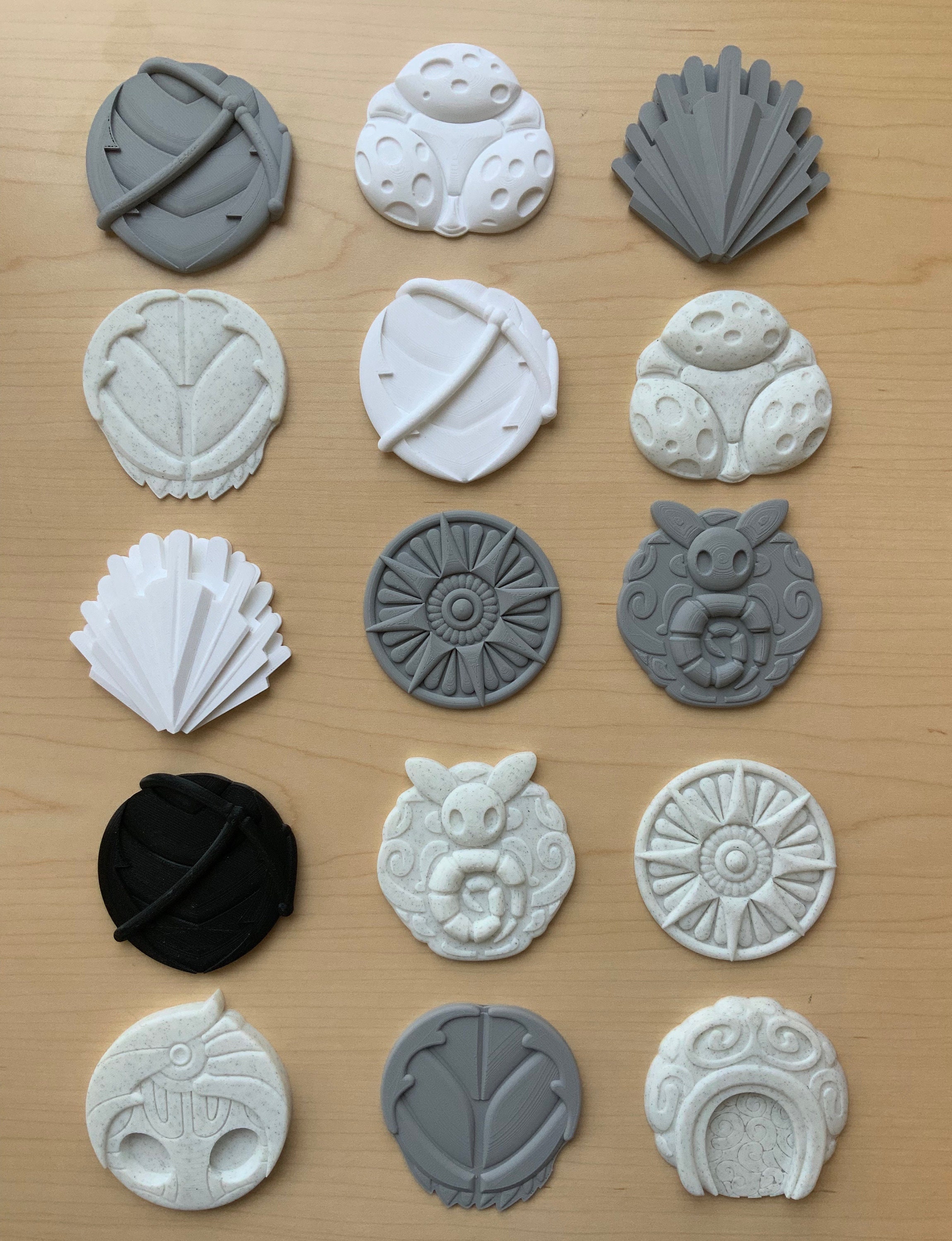 Hollow Knight 3D Printed Charms | Etsy España