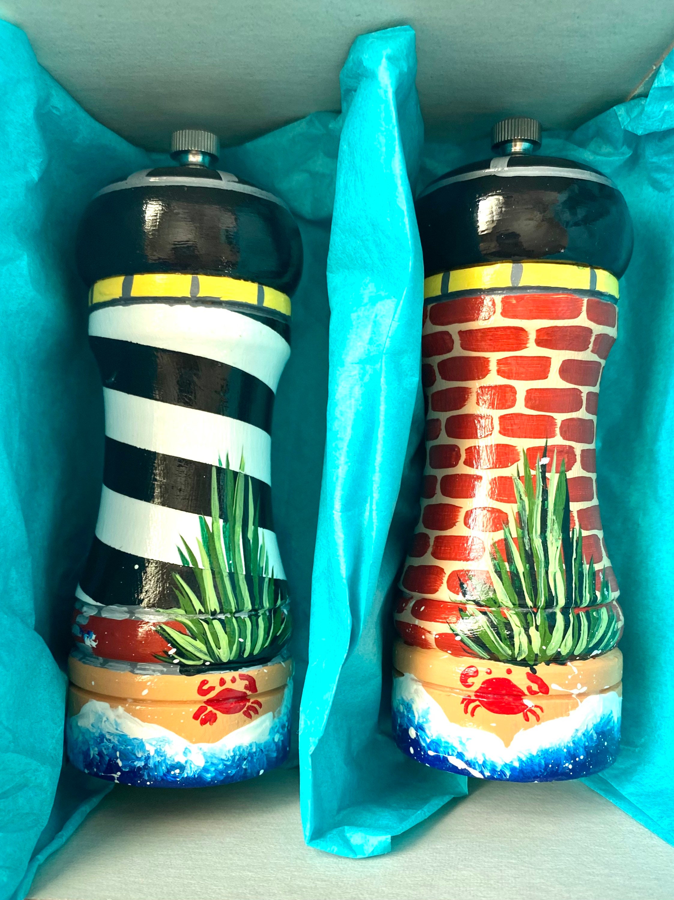Currituck and Cape Hatteras Lighthouse Salt & Pepper Grinders Set - Etsy