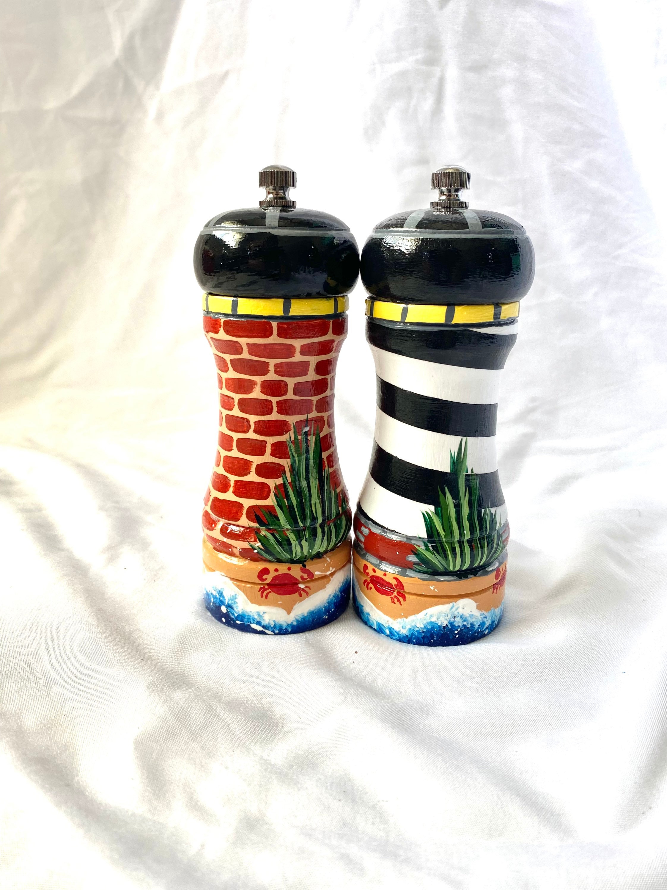 Currituck and Cape Hatteras Lighthouse Salt & Pepper Grinders Set - Etsy