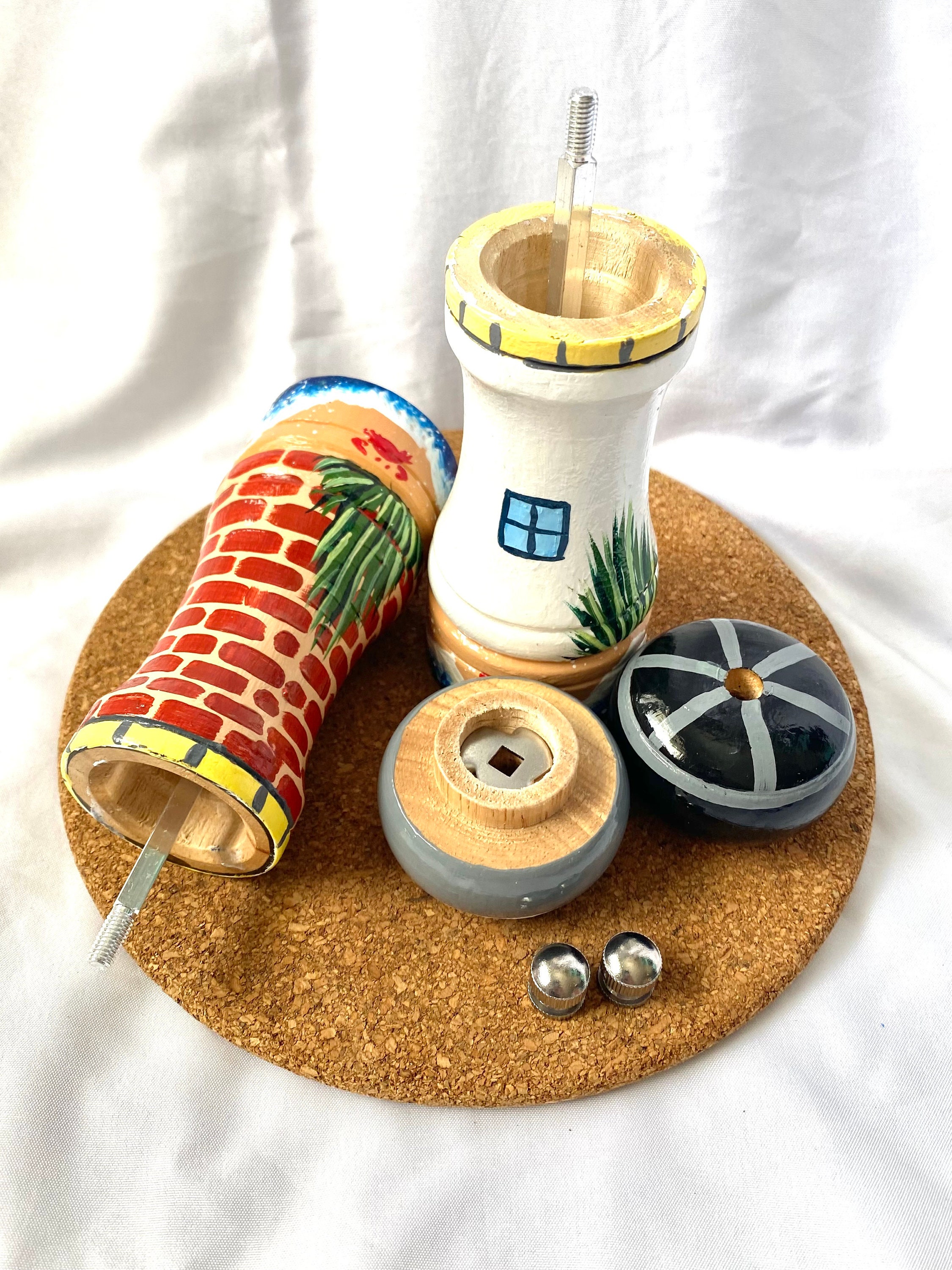 Currituck and Ocracoke Lighthouse Salt & Pepper Grinders Set - Etsy
