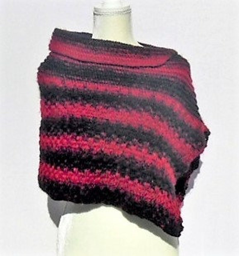 The Shopaholic Crop Poncho Crochet Pattern - Etsy