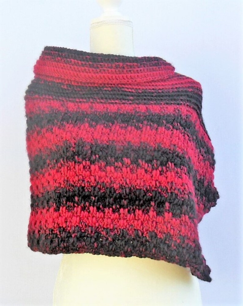 The Shopaholic Crop Poncho Crochet Pattern - Etsy