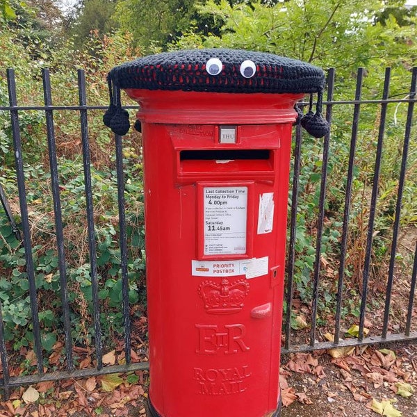 Post Box Topper Knitting Pattern - Etsy UK